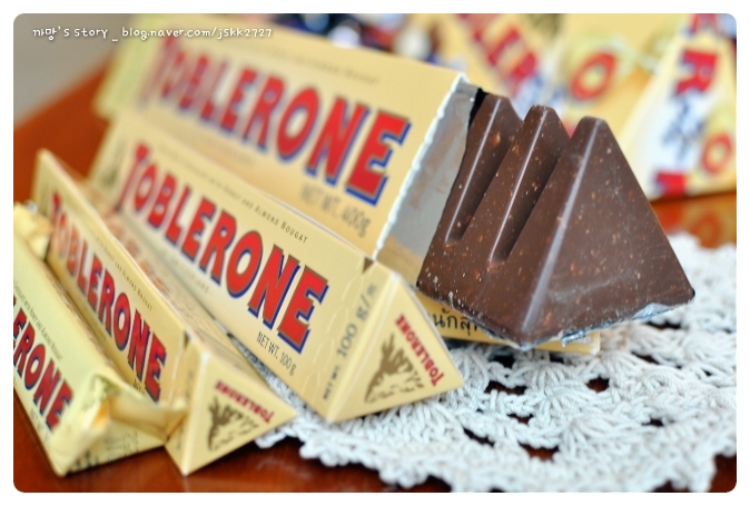 스위스에서 온 달콤한 삼각 초콜릿 토블론 Toblerone 발렌타인데이초콜렛동서식품 네이버 블로그