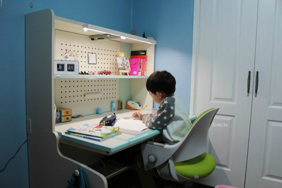 초등학생책상 각도조절책상 일룸 링키플러스 스마트데스크 세트로 꾸미기 네이버 블로그
